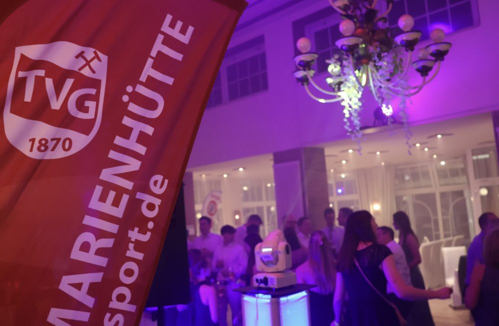 Sportlerball 2024: Super Stimmung und Auszeichnungen verdienter ...
